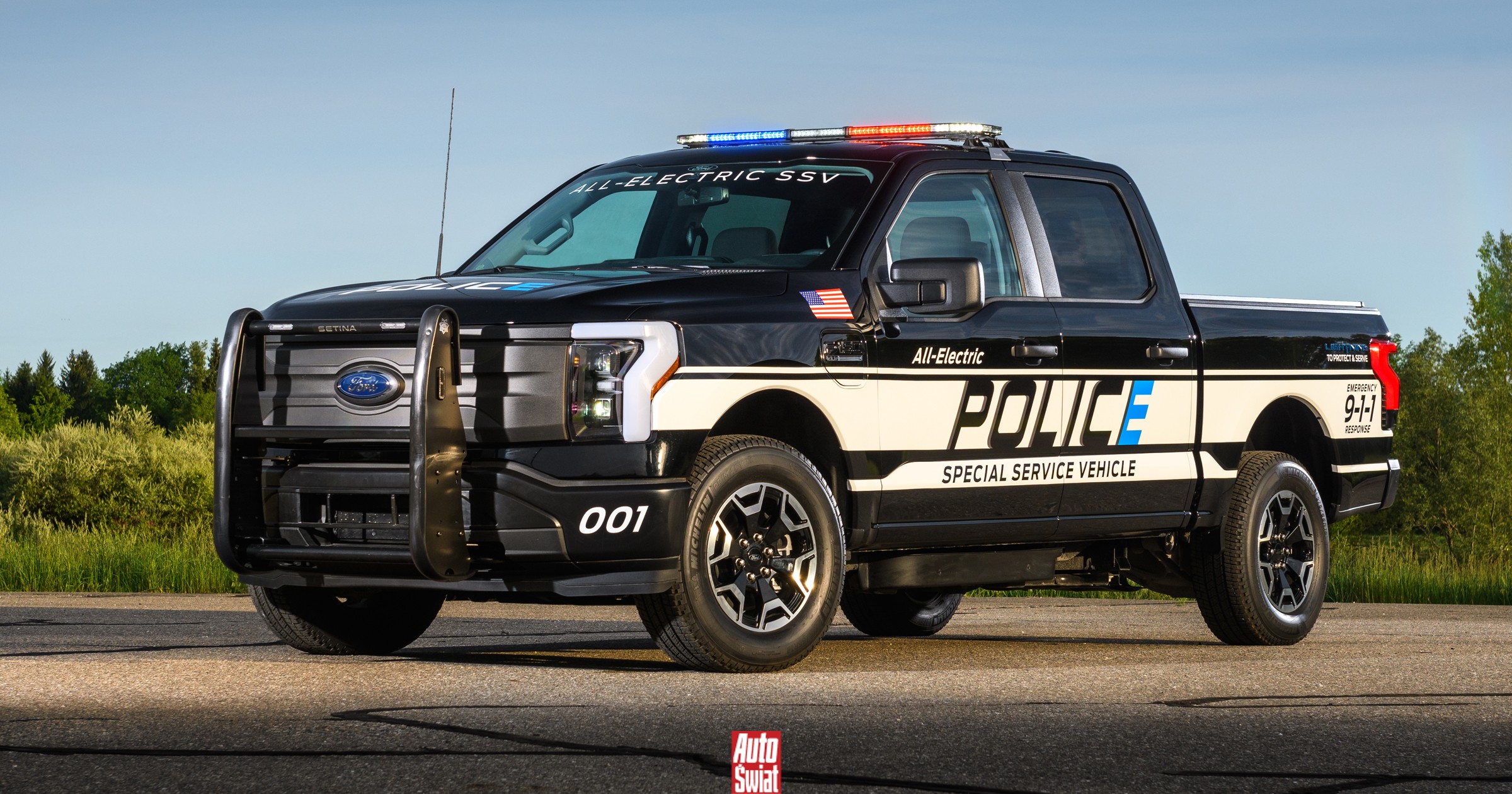 Takiego radiowozu w policji jeszcze nie było! Oto Ford F-150 Lightning ...
