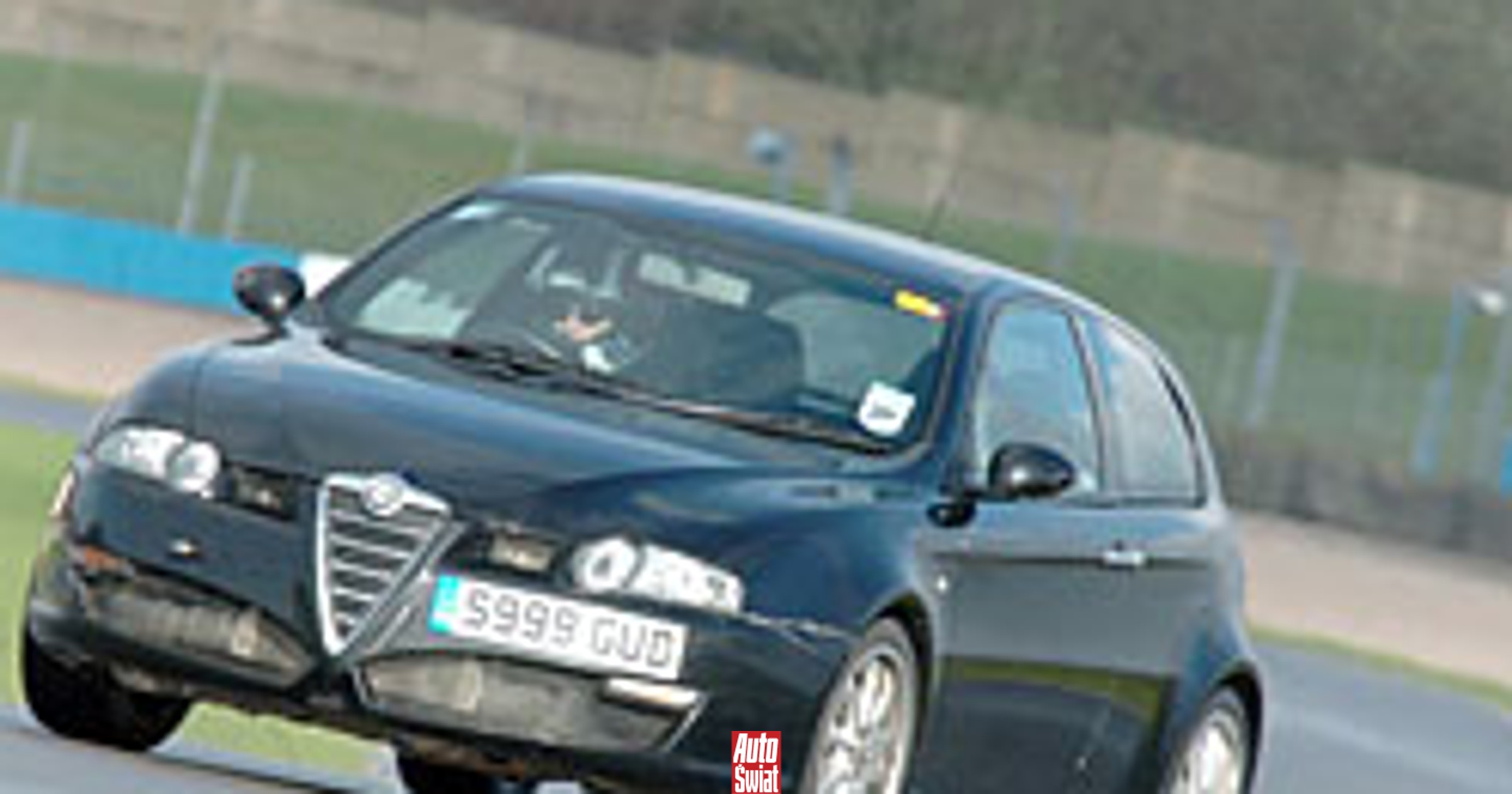Autodelta 147 GTA AM 3.7 Super o mocy 422 koni - Auto Świat