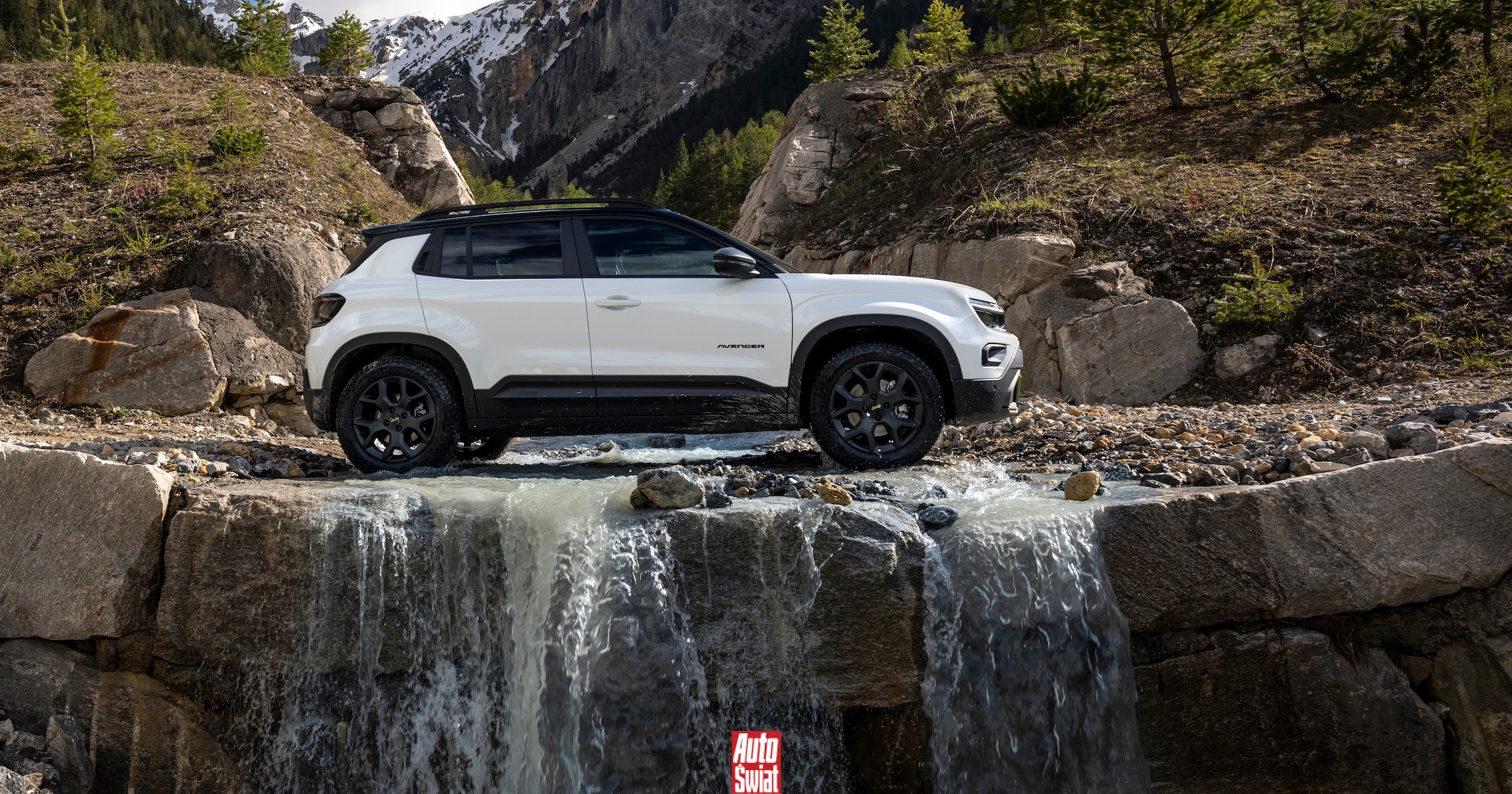 SUV z Polski taniej o 20 tys. zł. Jeep ma ofertę zimową - Auto Świat