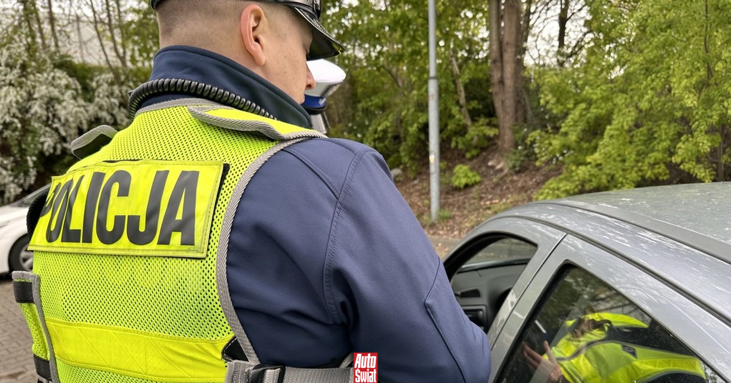 Nowy przepis już działa. Ale bałagan. Albo dostanę 2 tys. zł mandatu ...