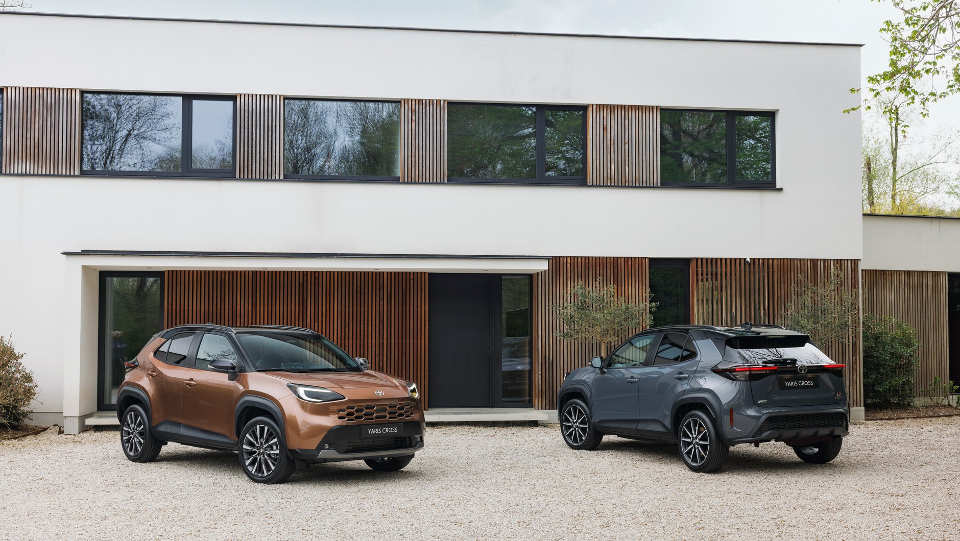 Toyota Yaris Cross po modernizacji. Dostała nowy design i lepsze ...