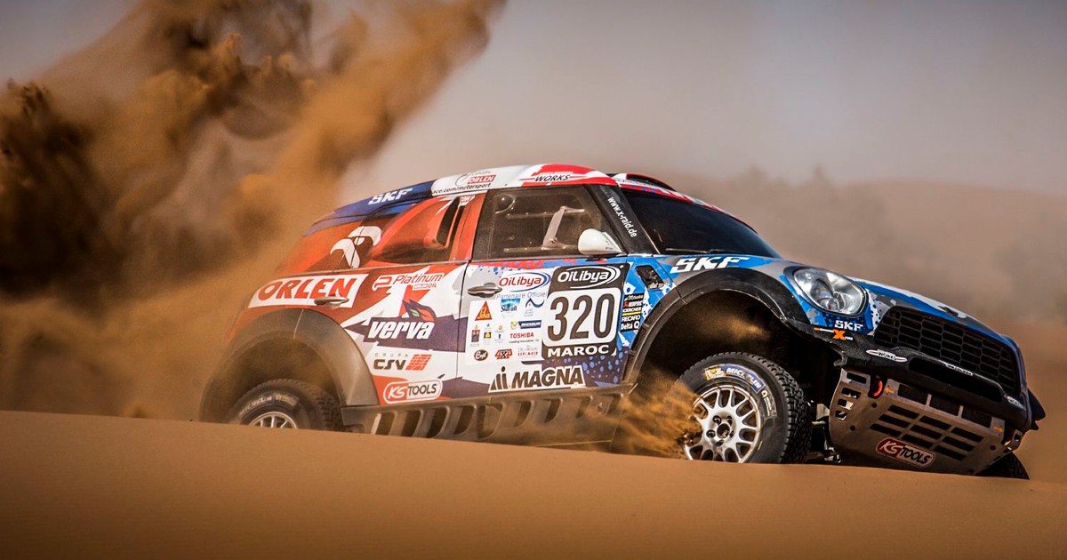 Polacy na starcie Rallye OiLibya Maroc 2016 - Auto Świat