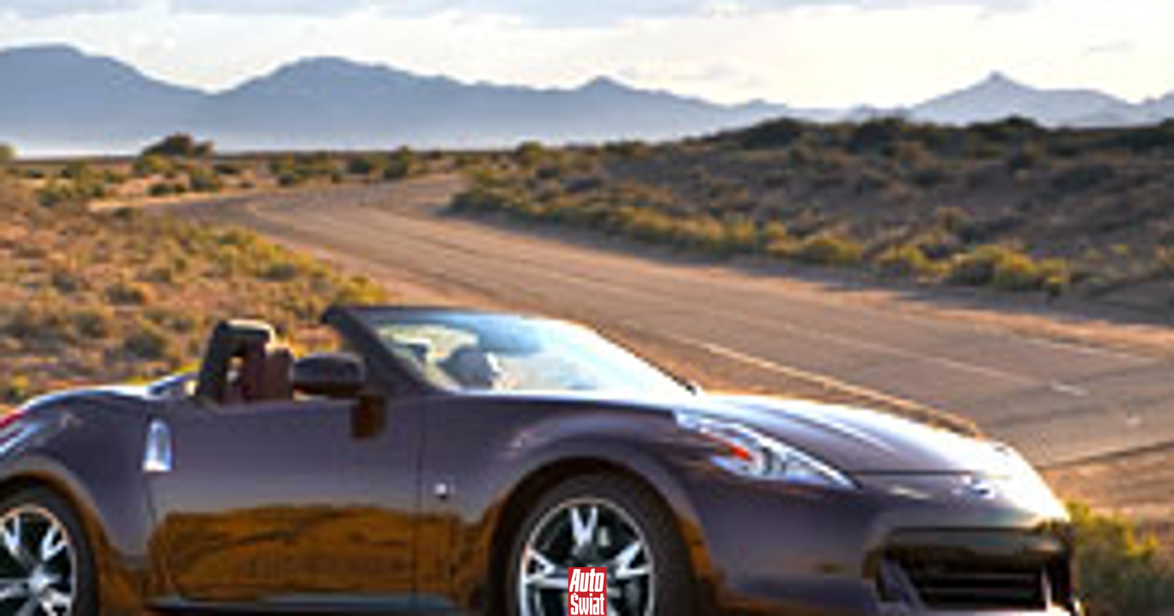 Nissan 370Z Roadster: nowa zetka bez dachu - Auto Świat