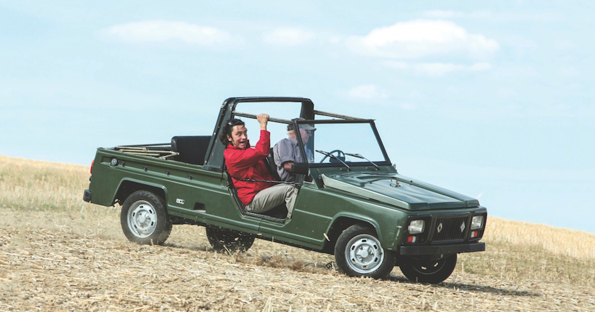 Renault Rodeo 6 4x4 - Francuski rumak - Auto Świat