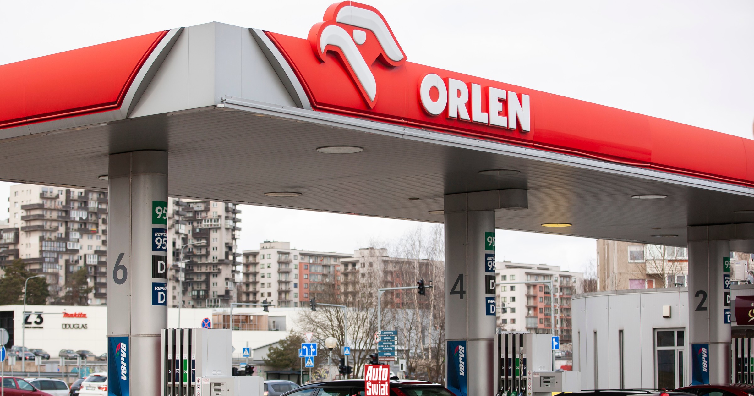 Czy to koniec 5,99 zł/litr? Orlen podwyższa ceny paliw w hurcie