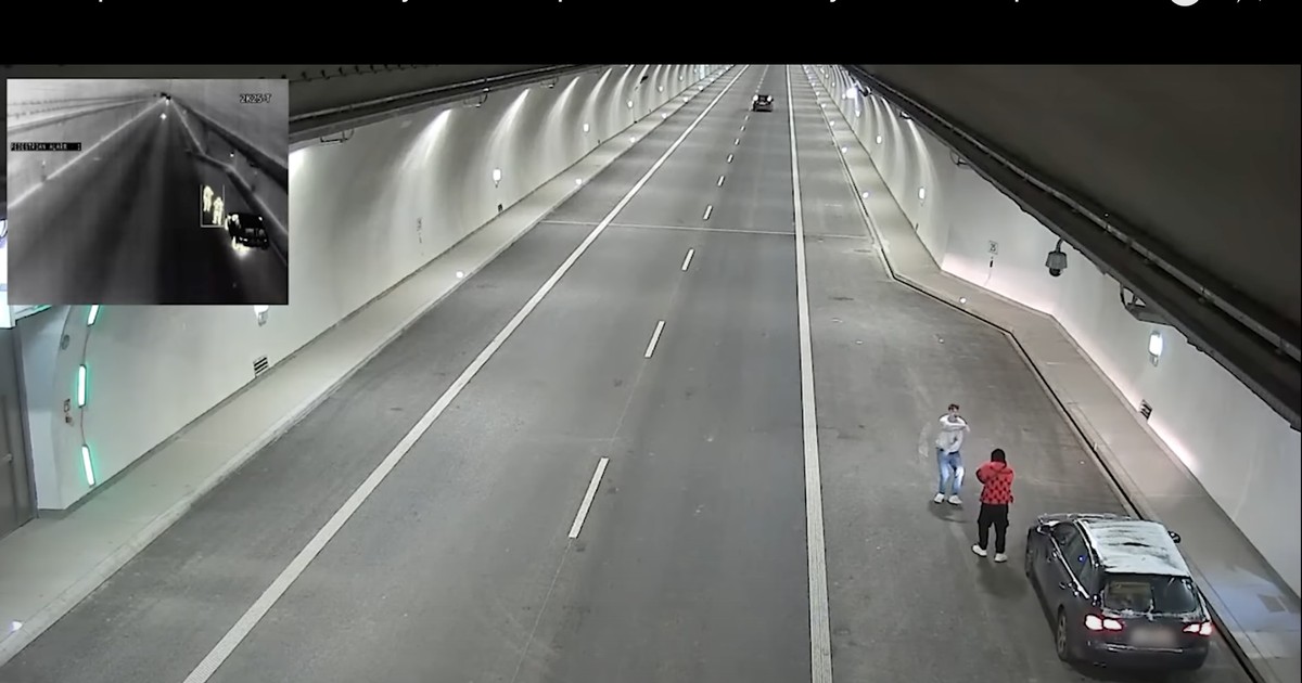 Tunel na zakopiance działa ledwo miesiąc, a już trzeba upominać ... Tunel na zakopiance działa ledwo miesiąc, a już trzeba upominać ...