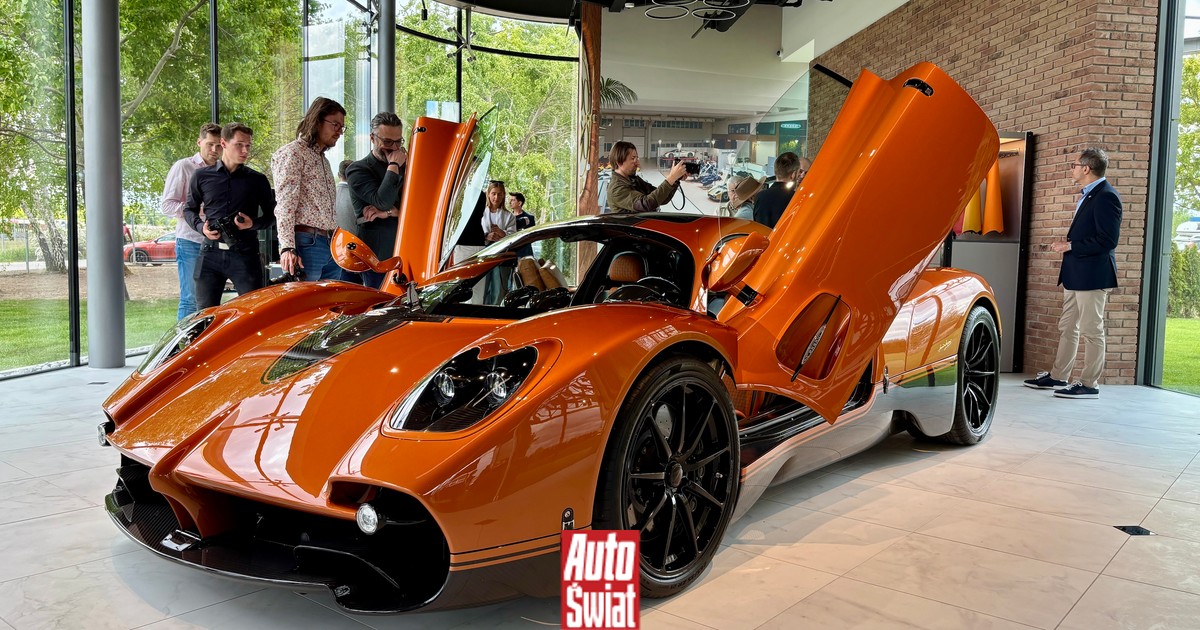 W Warszawie powstał salon marki Pagani. Na otwarciu pojawił się sam ...