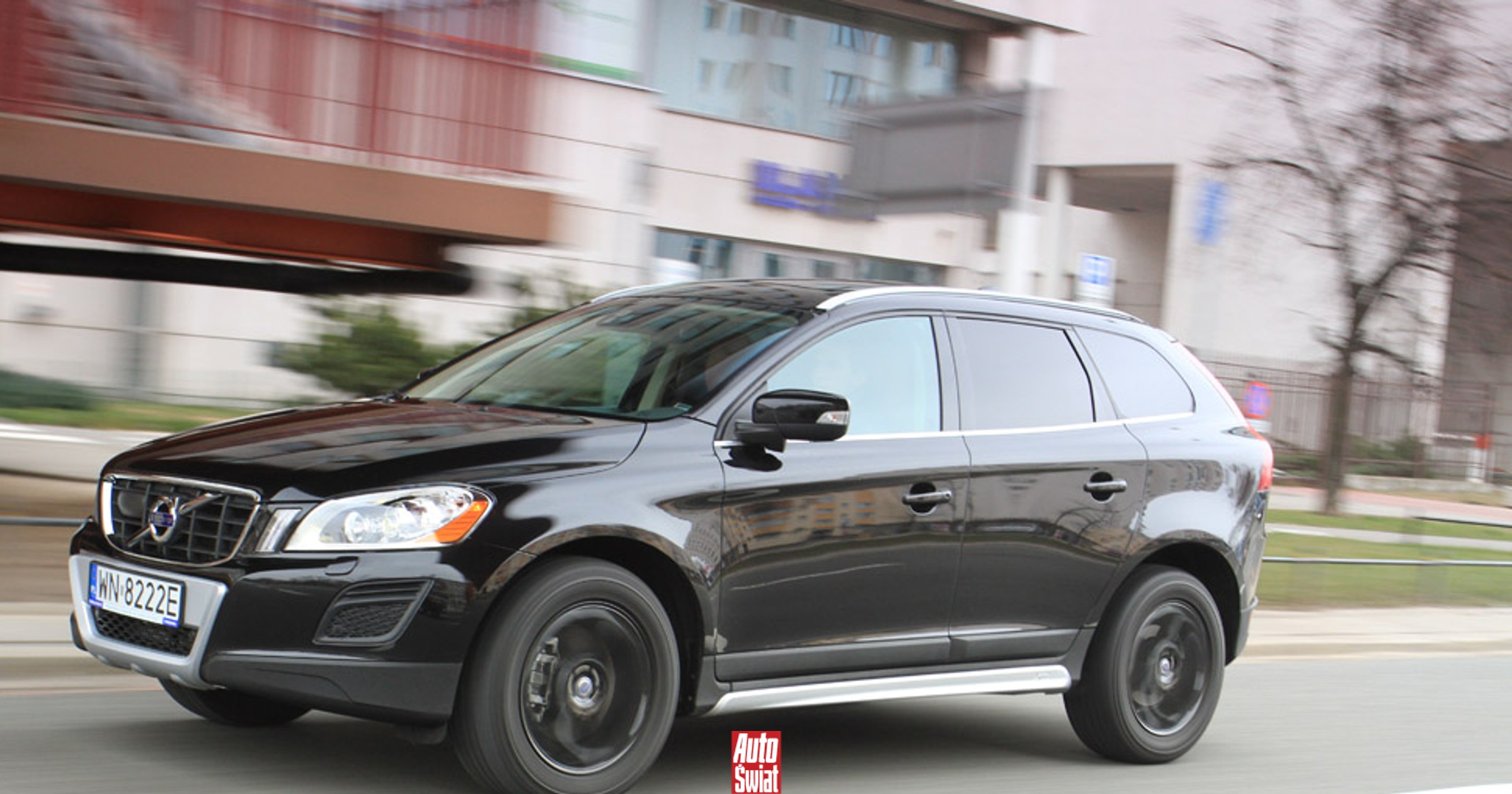 Test Volvo XC60 D5: tuning w szwedzkim stylu - Auto Świat