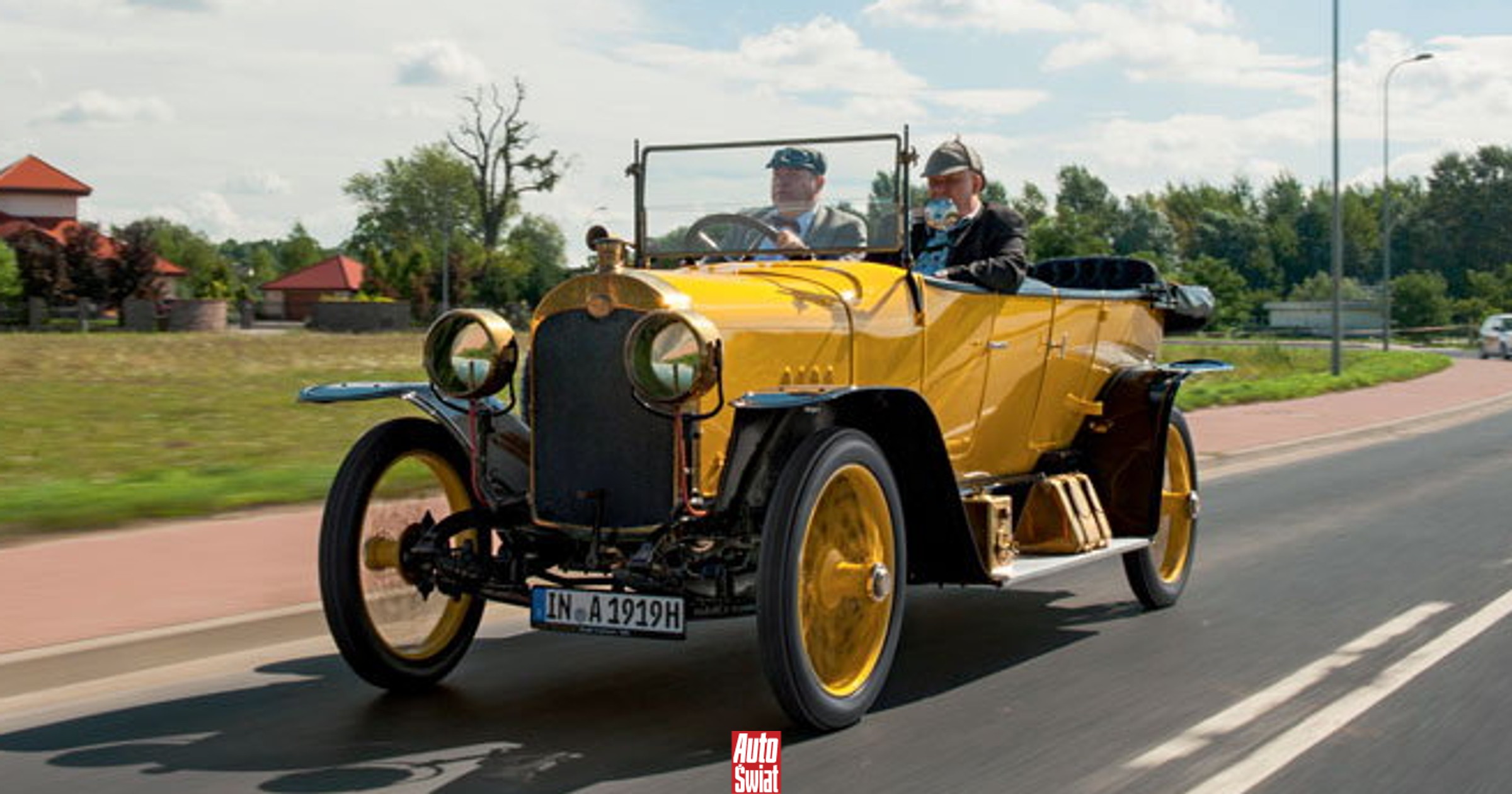 Triumfator - Audi typ C „AlpenSieger” - Auto Świat