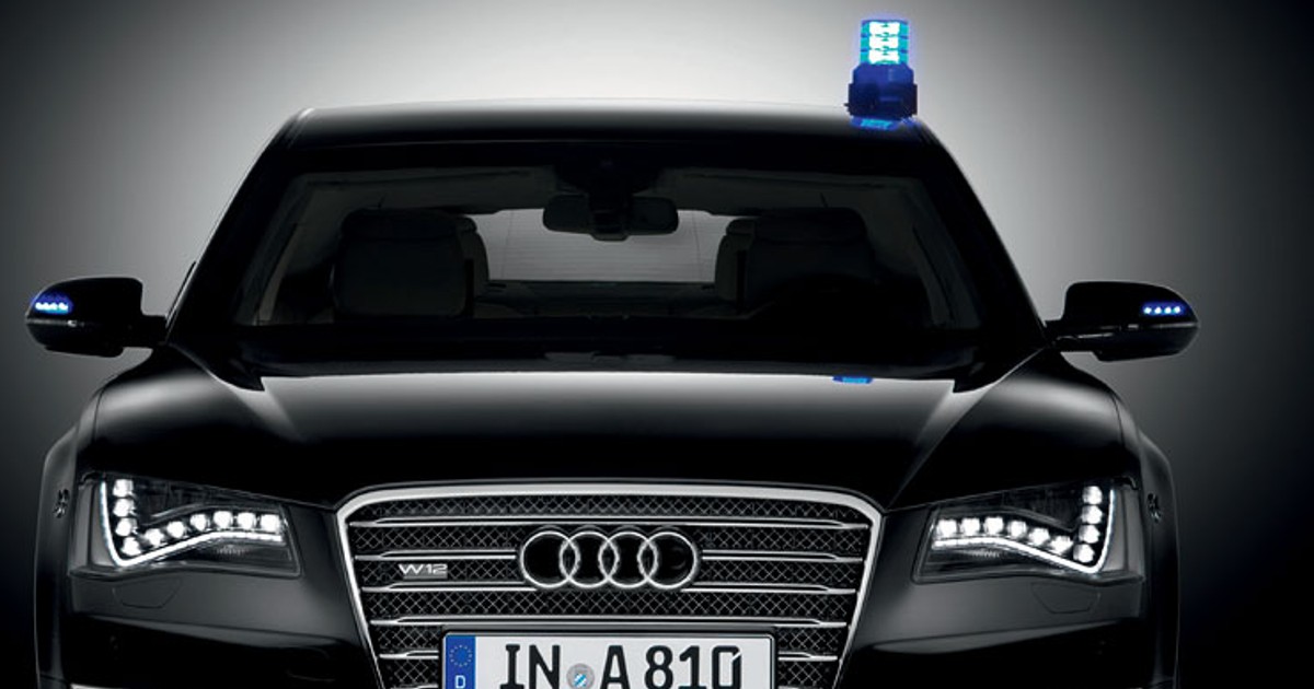 Pancerne Audi A8L W12 bardziej odporne na strzały - Auto Świat